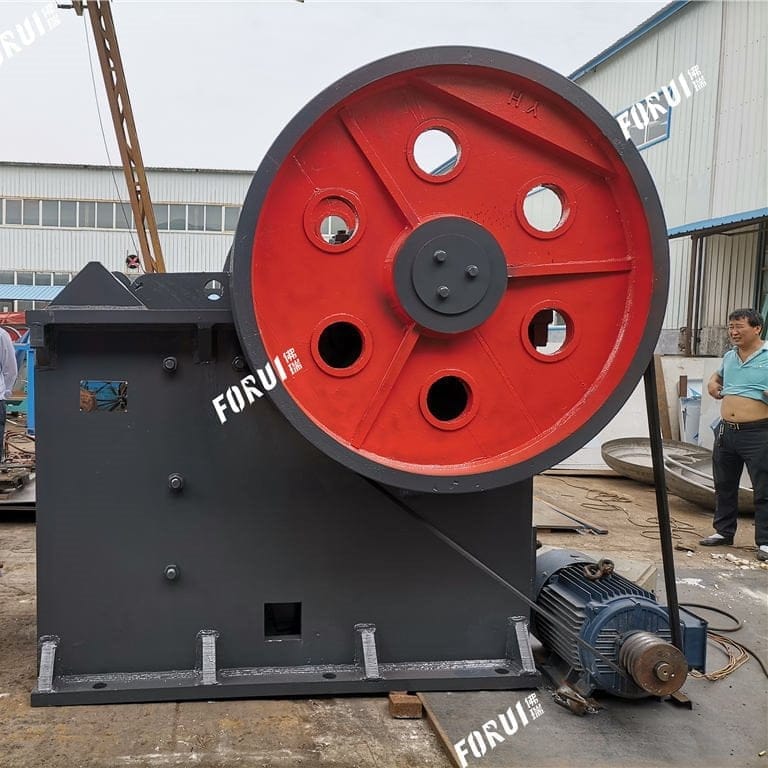 WHAT IS CRUSHING OPERATION? WHAT ARE THE COMMONLY USED CRUSHERS?